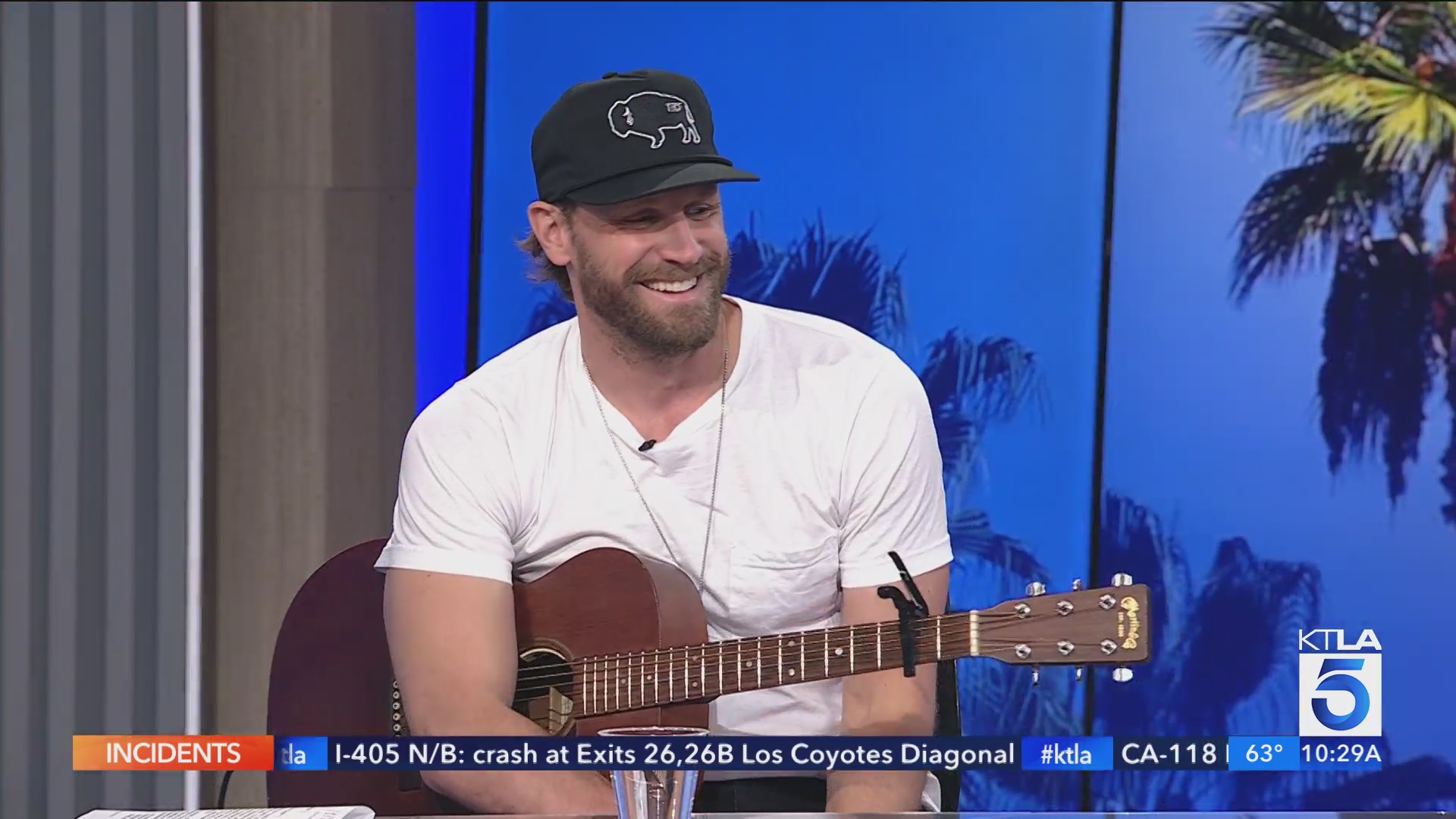 Country singer Chase Rice doesn’t really ‘hate cowboys’ – KTLA