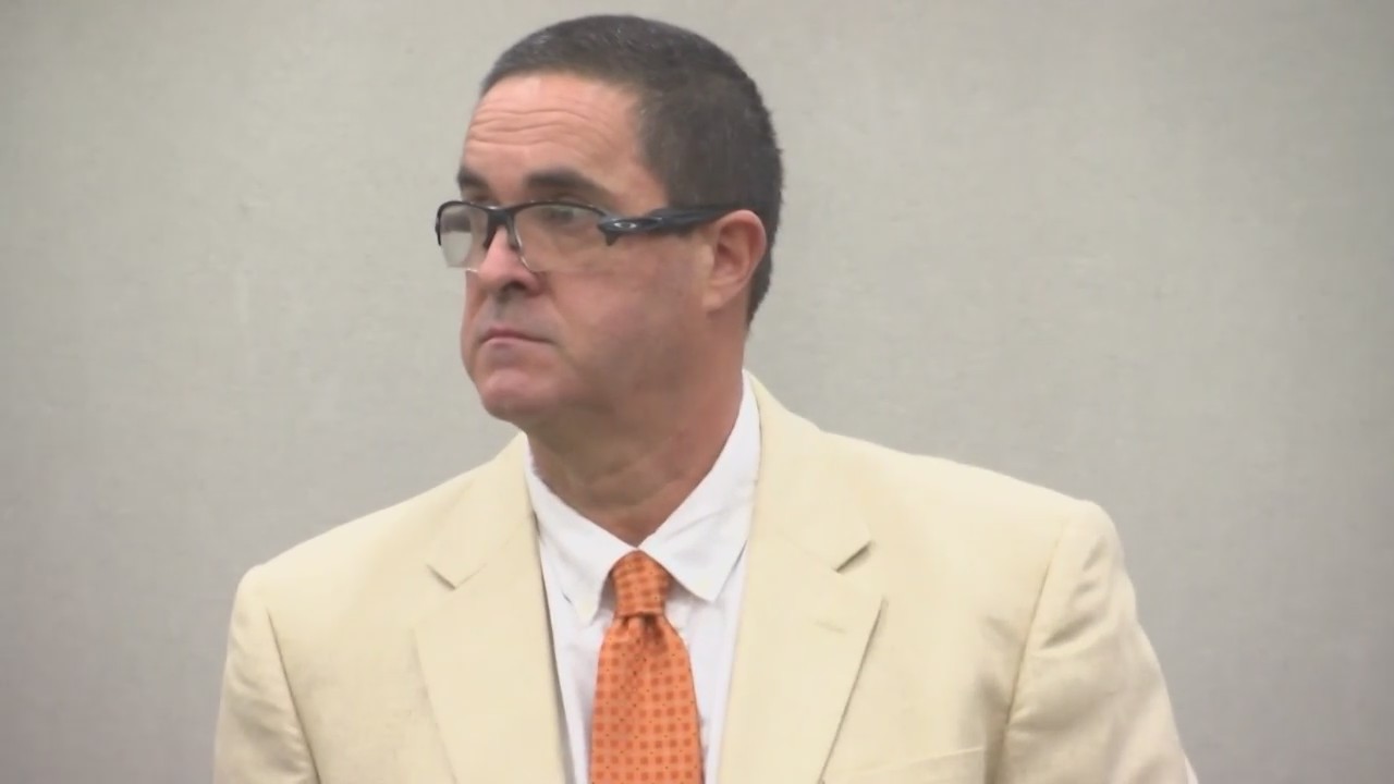 Man accused of murder testifies he didn’t know victim before night of ...