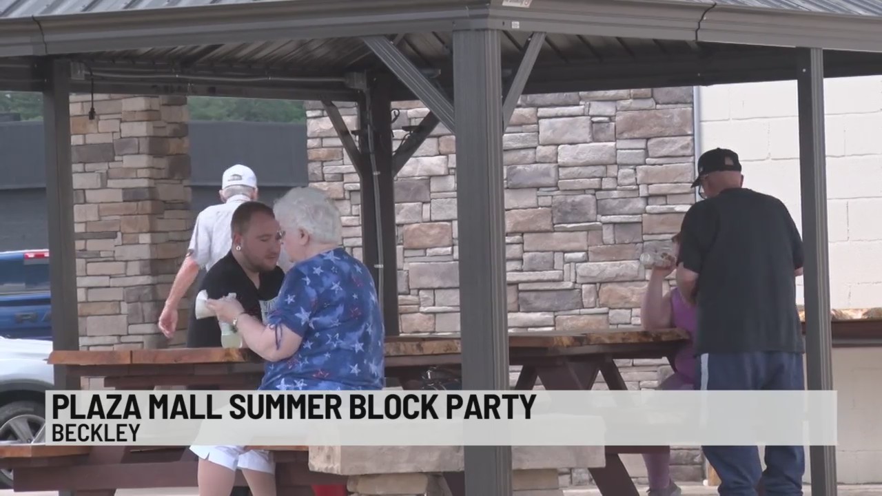 70s themed block party at the Plaza Mall in Beckley – WVNS