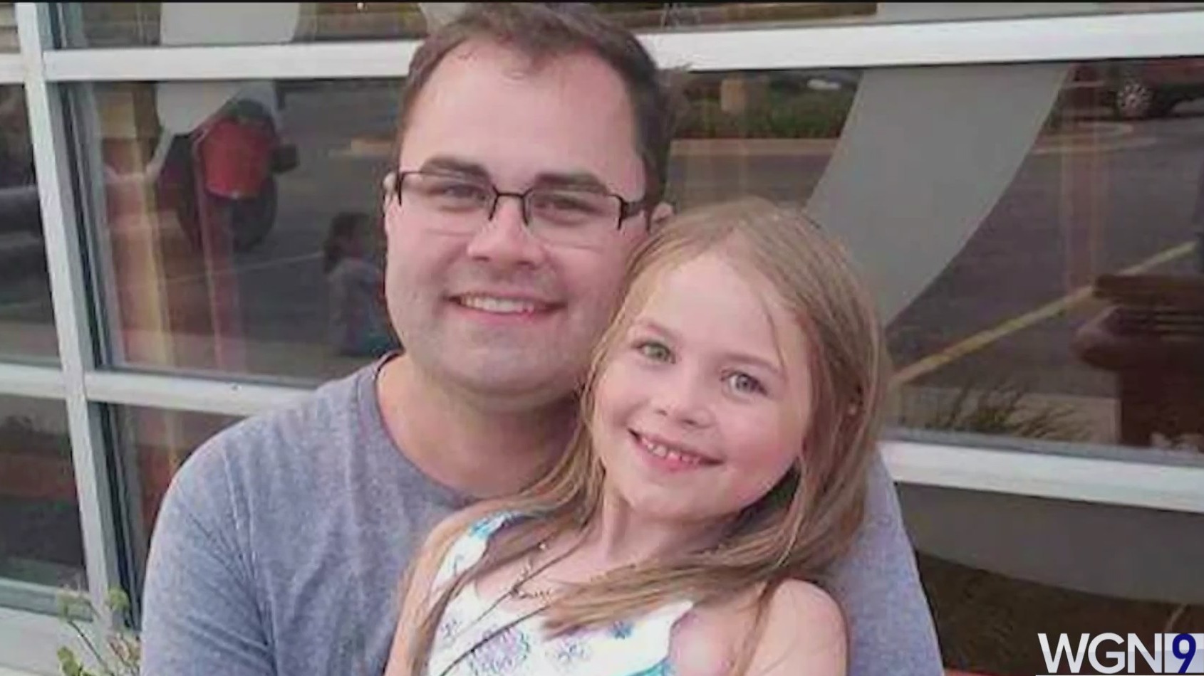 Father ‘overjoyed’ after reuniting with abducted South Elgin girl; mom ...