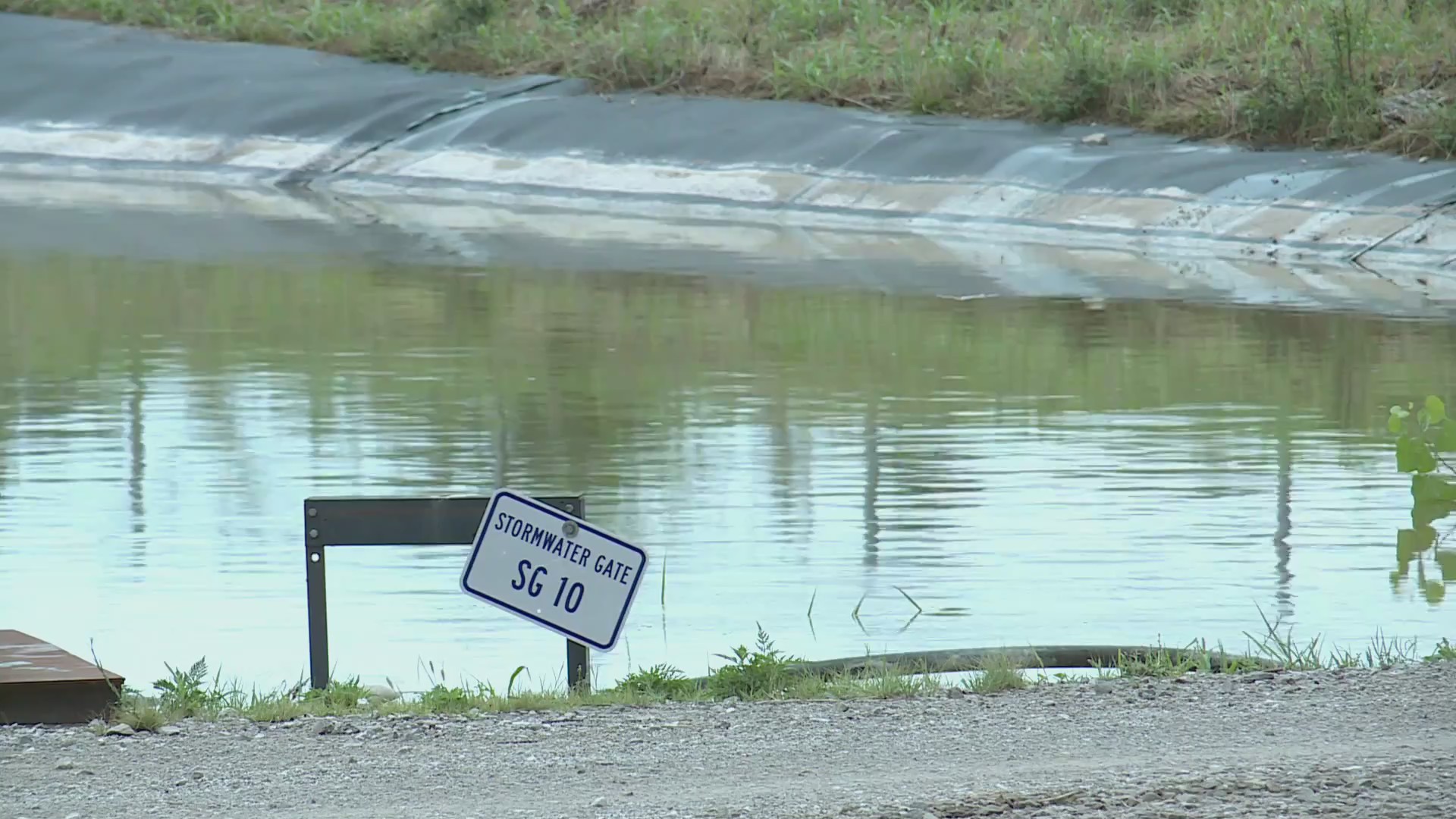 Flooding around nuclear waste renews residents’ fears – FOX 2