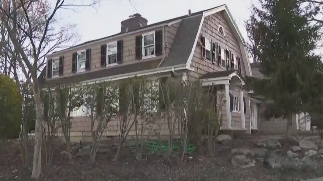 Somebody living in your house? Call the ‘Squatter Hunter’ | Dan Abrams ...