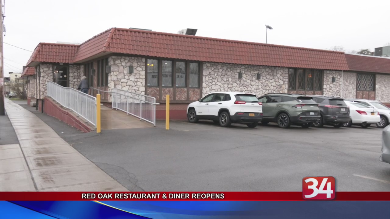 Red Oak Restaurant & Diner reopens – WIVT – News 34