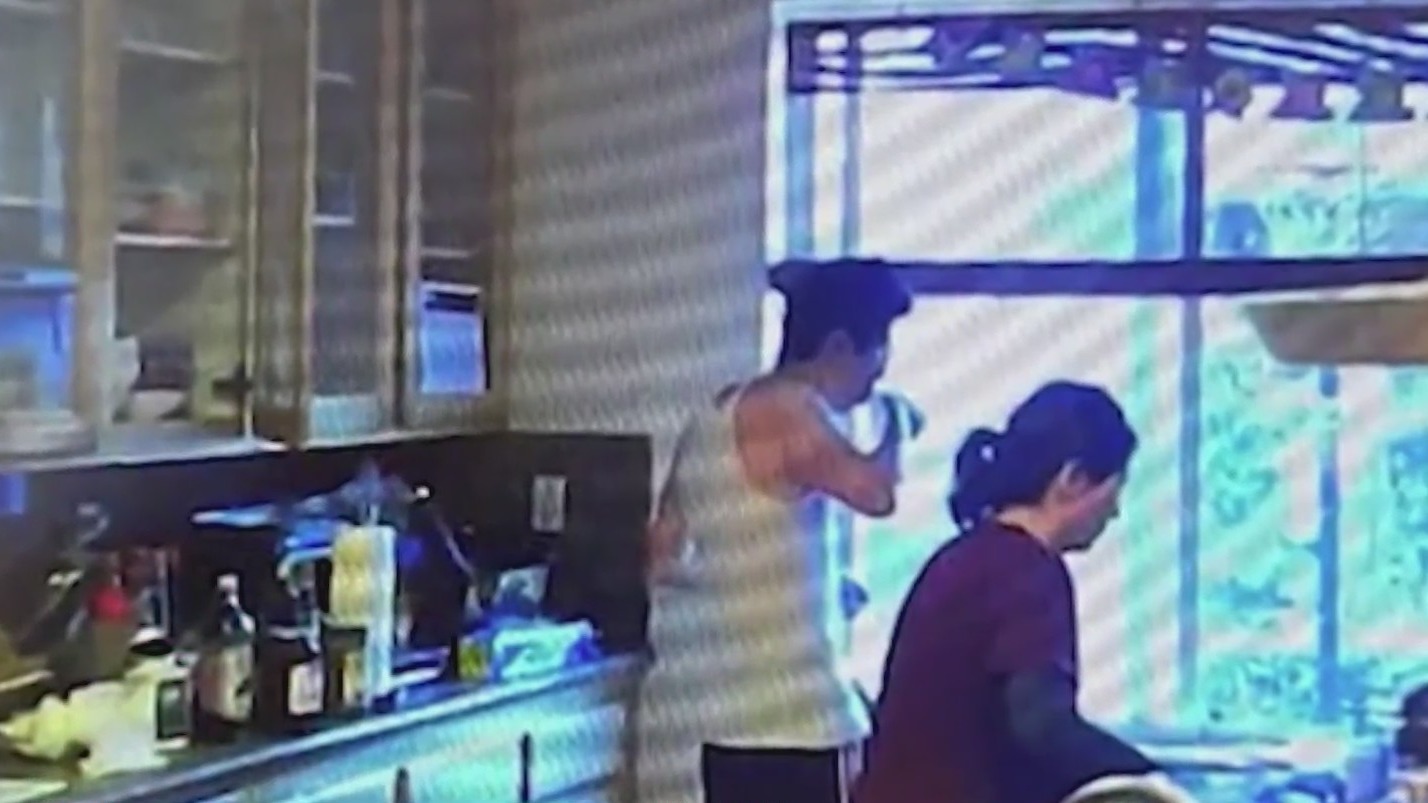 California doctor charged with poisoning husband’s tea | Rush Hour – NewsNation