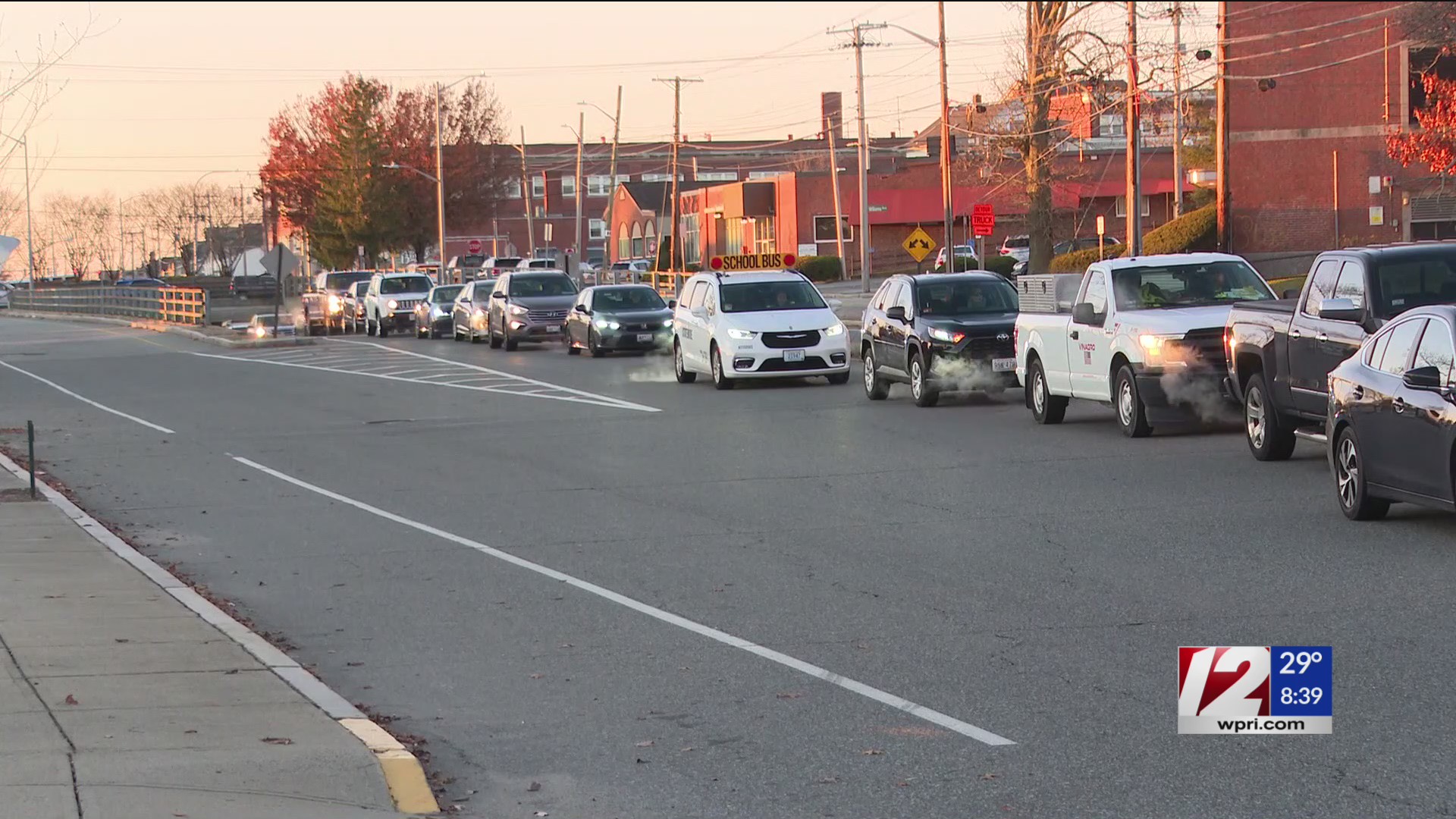 Traffic at a standstill due to Washington Bridge closure – WPRI.com