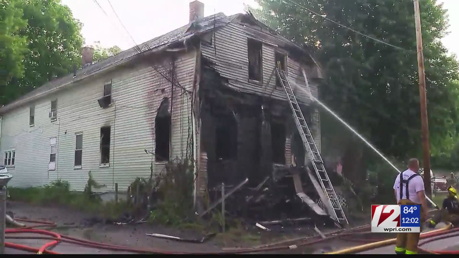 2 suffer burns in Woonsocket house fire – WPRI.com