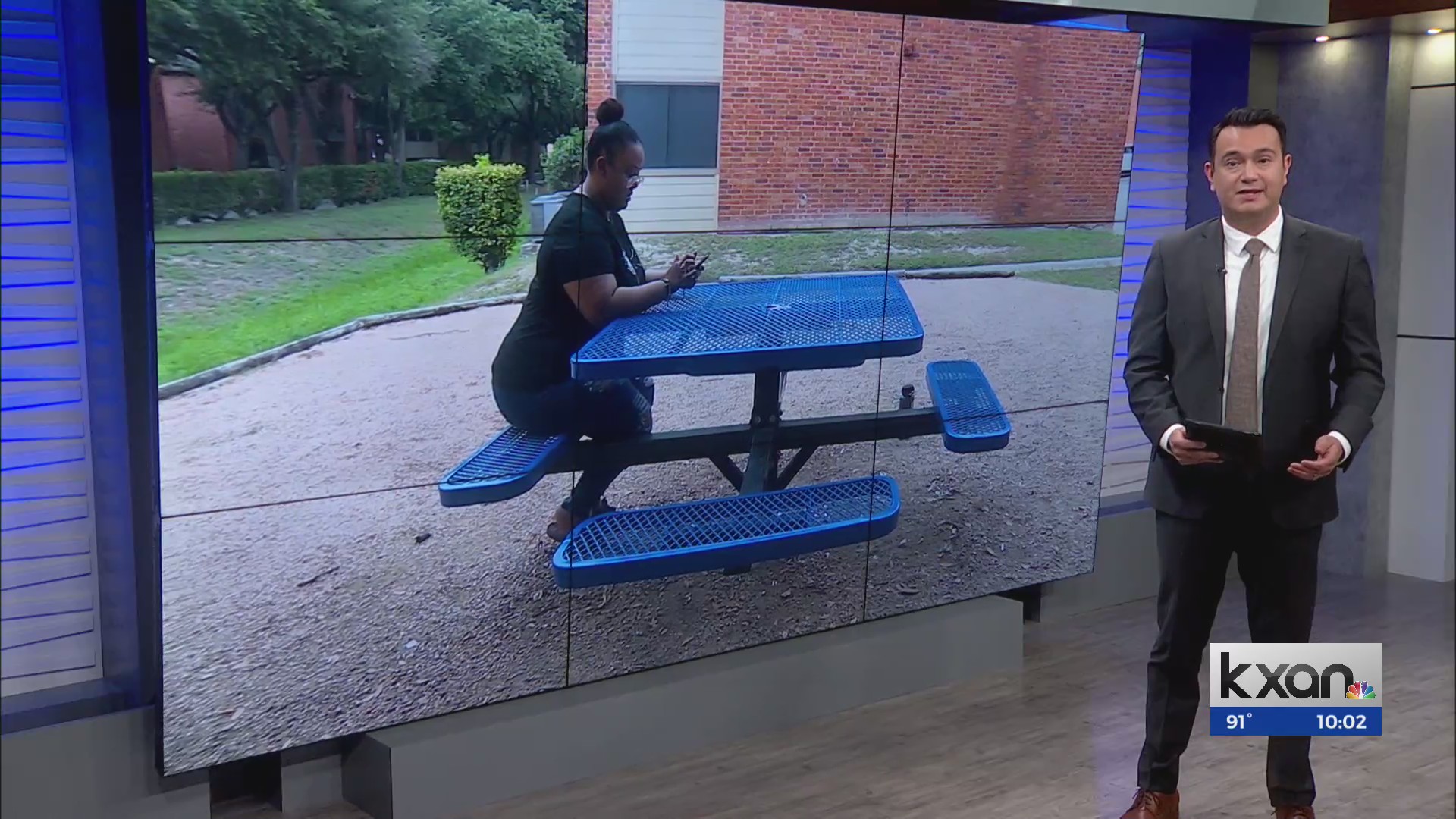 Family of Gloria Lofton, victim of accused ‘serial killer’ Raul Meza ...