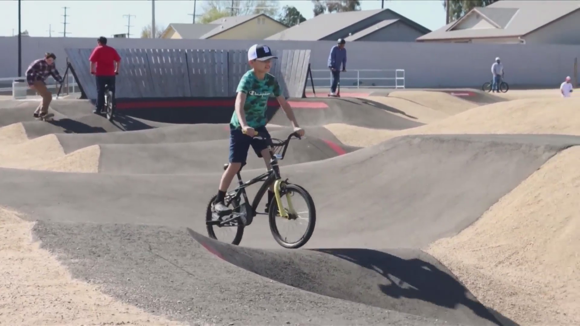 City of Corcoran celebrates grand opening of new ‘Gateway Park’ – CBS47 ...