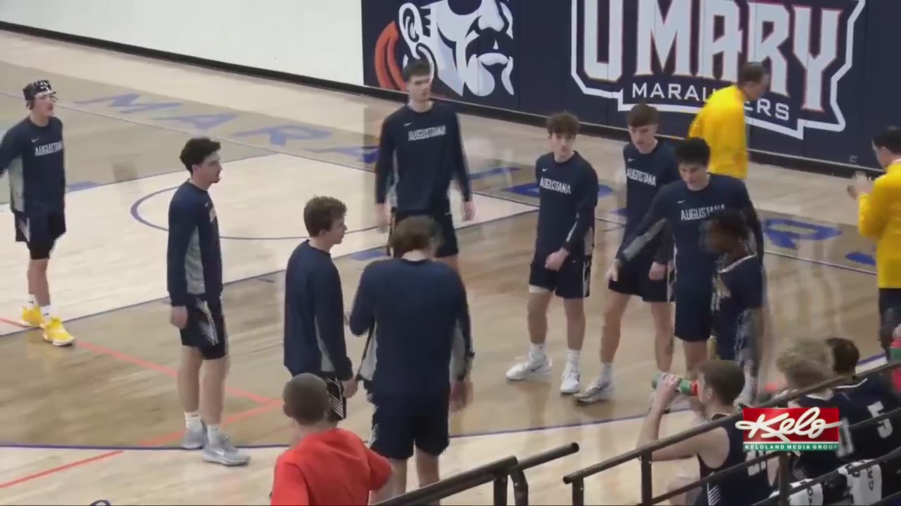 Hinker’s double-double leads Augie men past UMary – KELOLAND.com