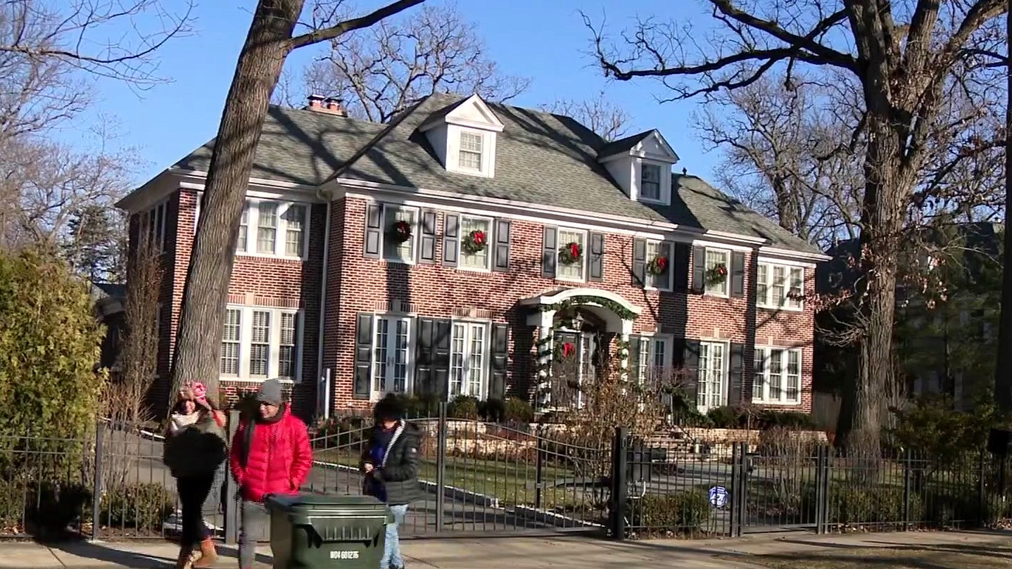 The ‘Home Alone’ mobster theory – WGN-TV
