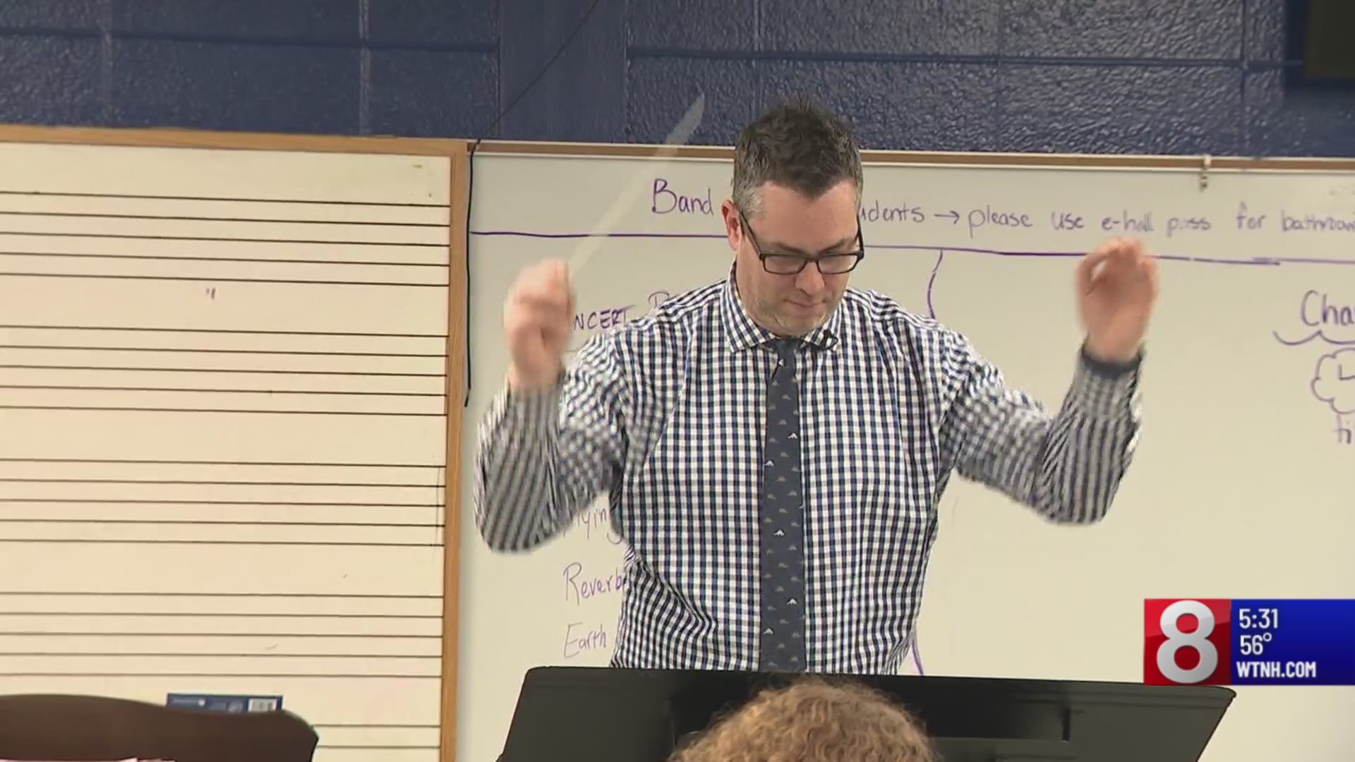 Durham band director with traumatic brain injury returns to job – WTNH.com