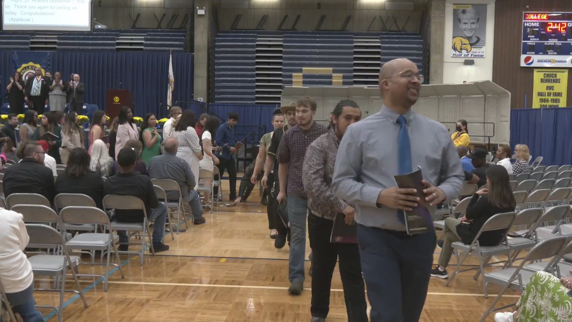 In Illinois, 1.2M people can’t read; Rock Valley College aims to help ...