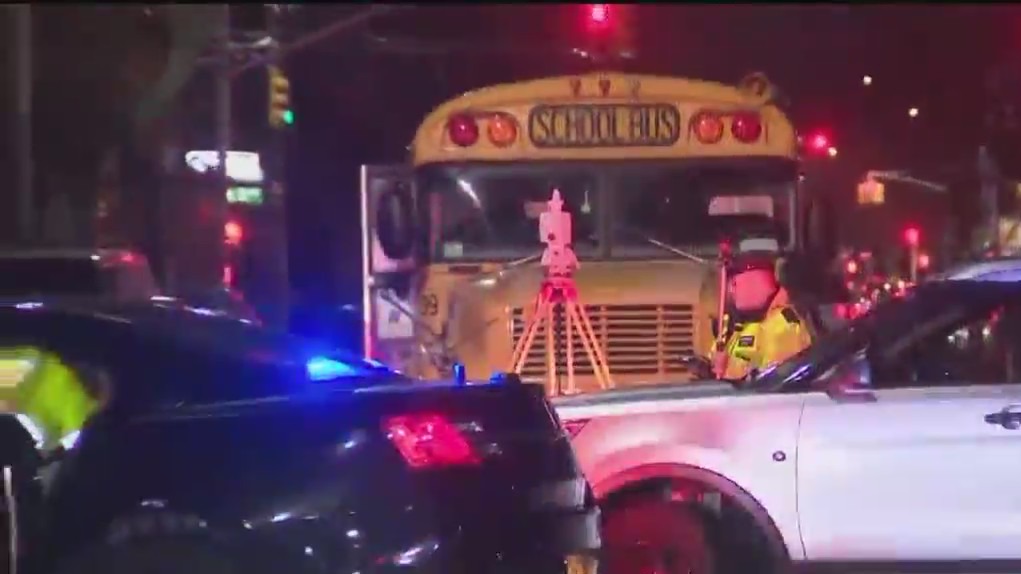 Police continue search for driver who ran over family at Brooklyn ...