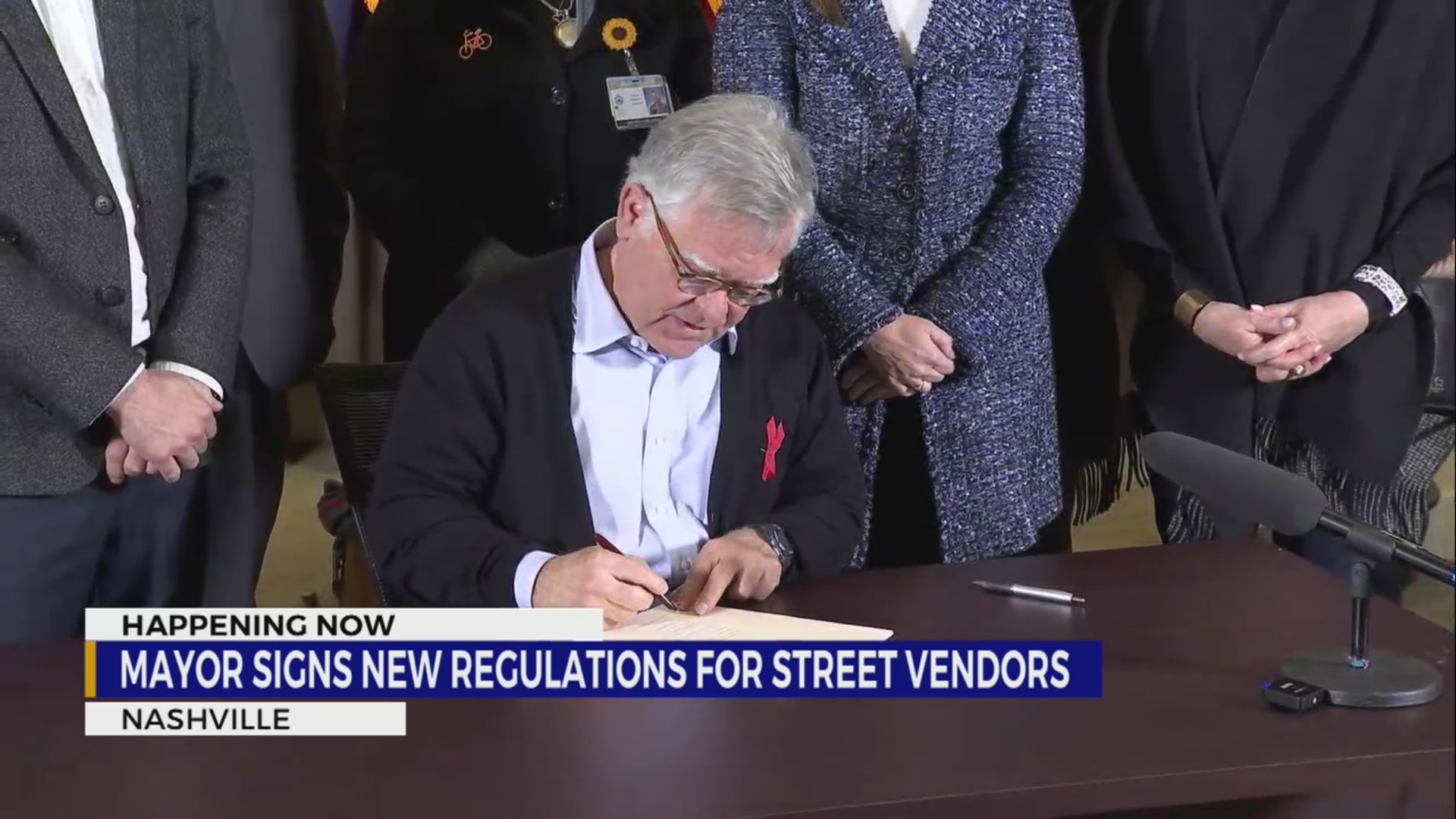 Mayor Cooper signs new regulations for street vendors – WKRN News 2