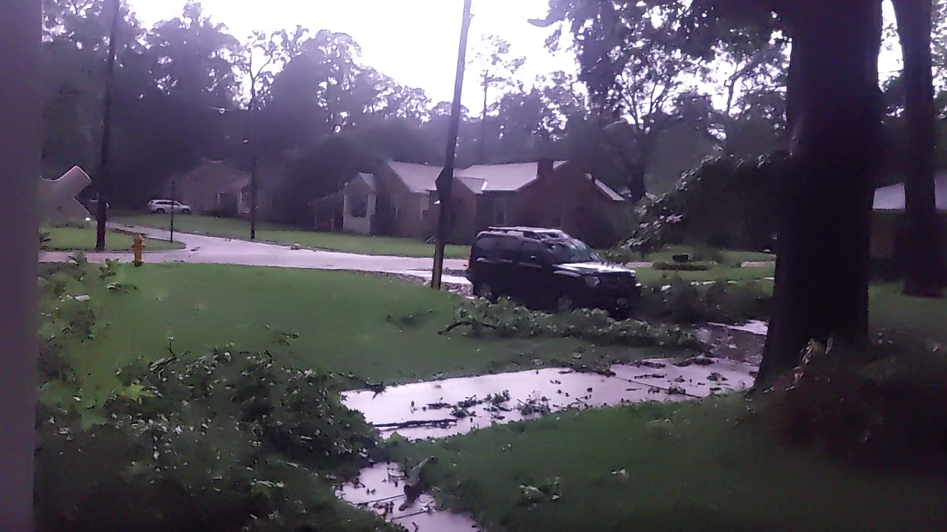 Lighting from overnight storms in Shreveport’s Highland neighborhood ...