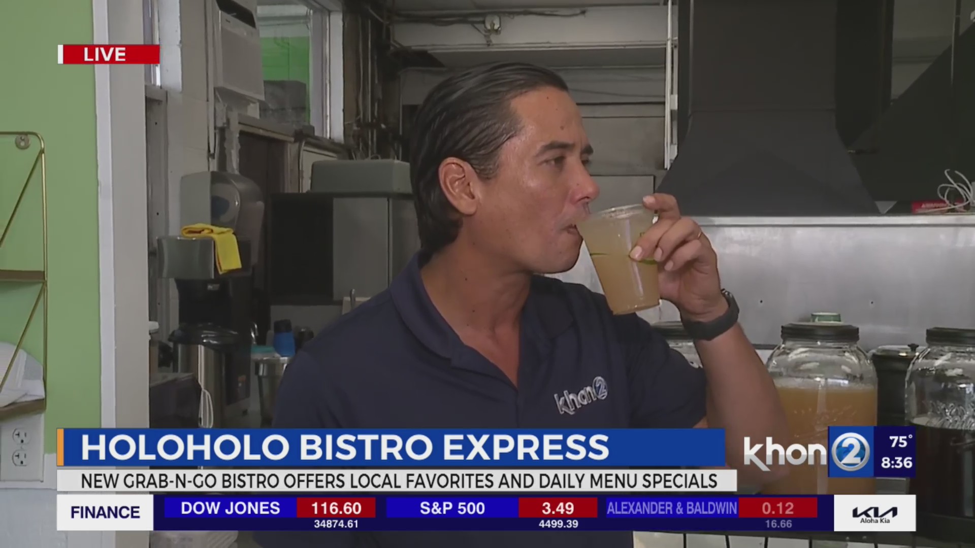 Chris Latronic is LIVE at Holoholo Bistro’s new location – KHON2