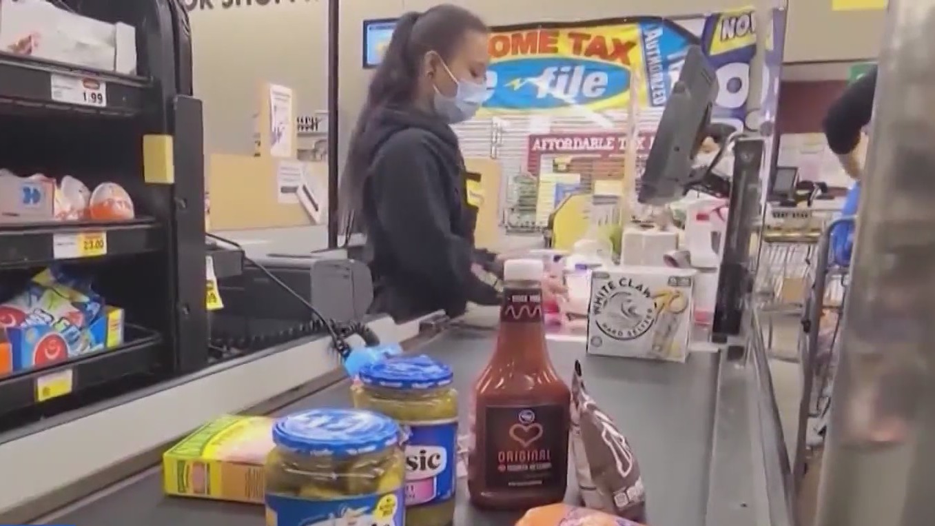 SNAP cuts hit families dealing with inflation | Morning in America ...