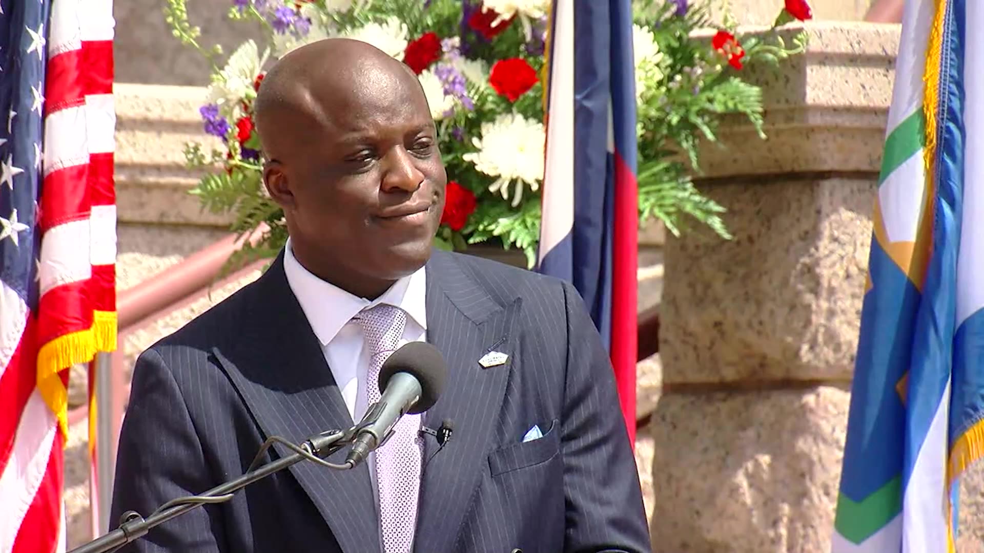 Yemi Mobolade swearing-in ceremony – FOX21 News Colorado