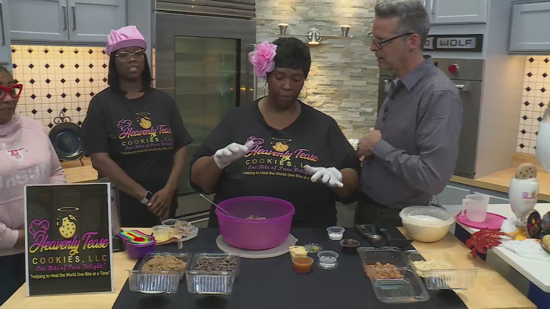 Owner Tammy Renae shares how ‘Heavenly Tease’ Cookies began – FOX 2