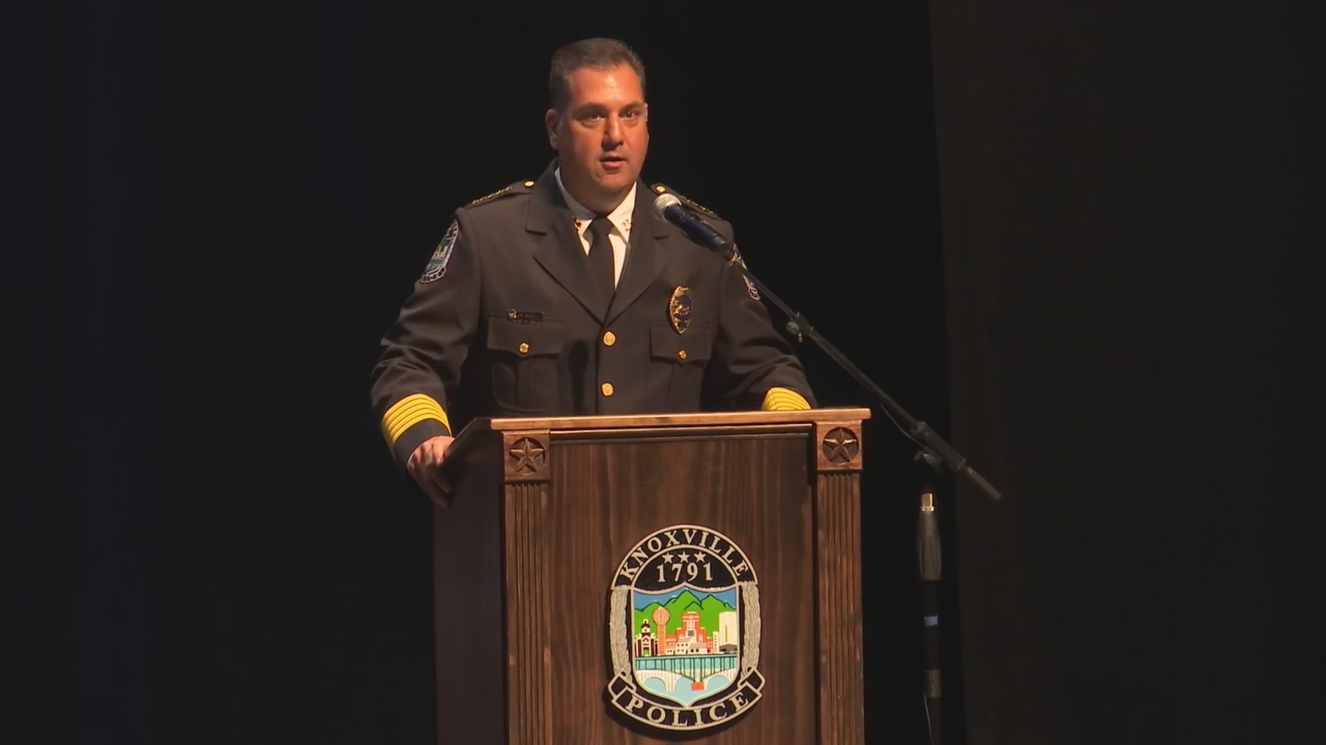 New Kpd Chief Paul Noel Swearing In Ceremony Wate 6 On Your Side