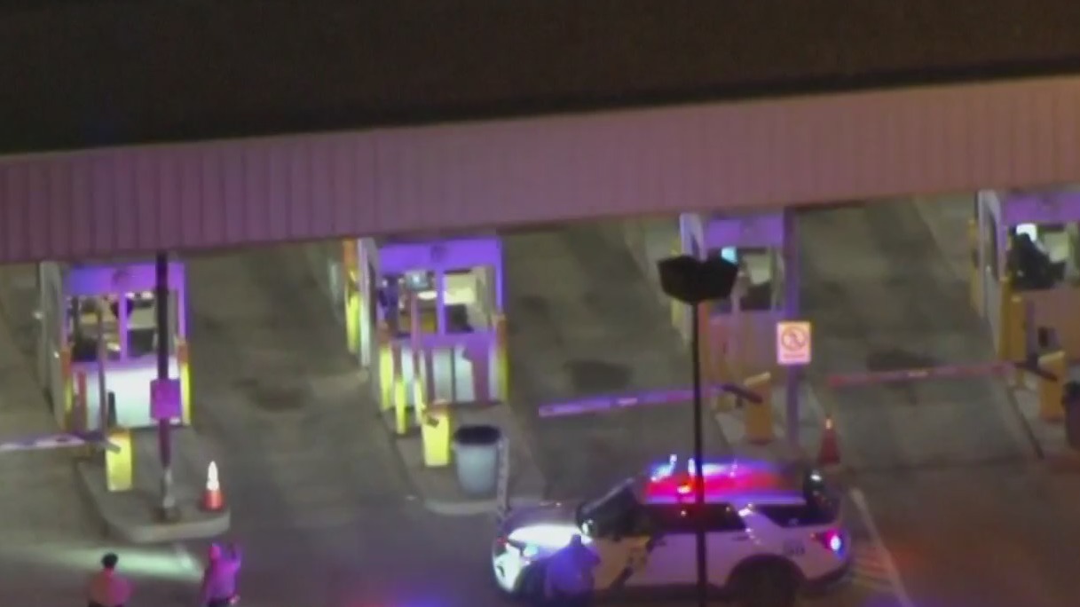 Philadelphia officer killed, another wounded in shooting at airport parking garage | NewsNation ...