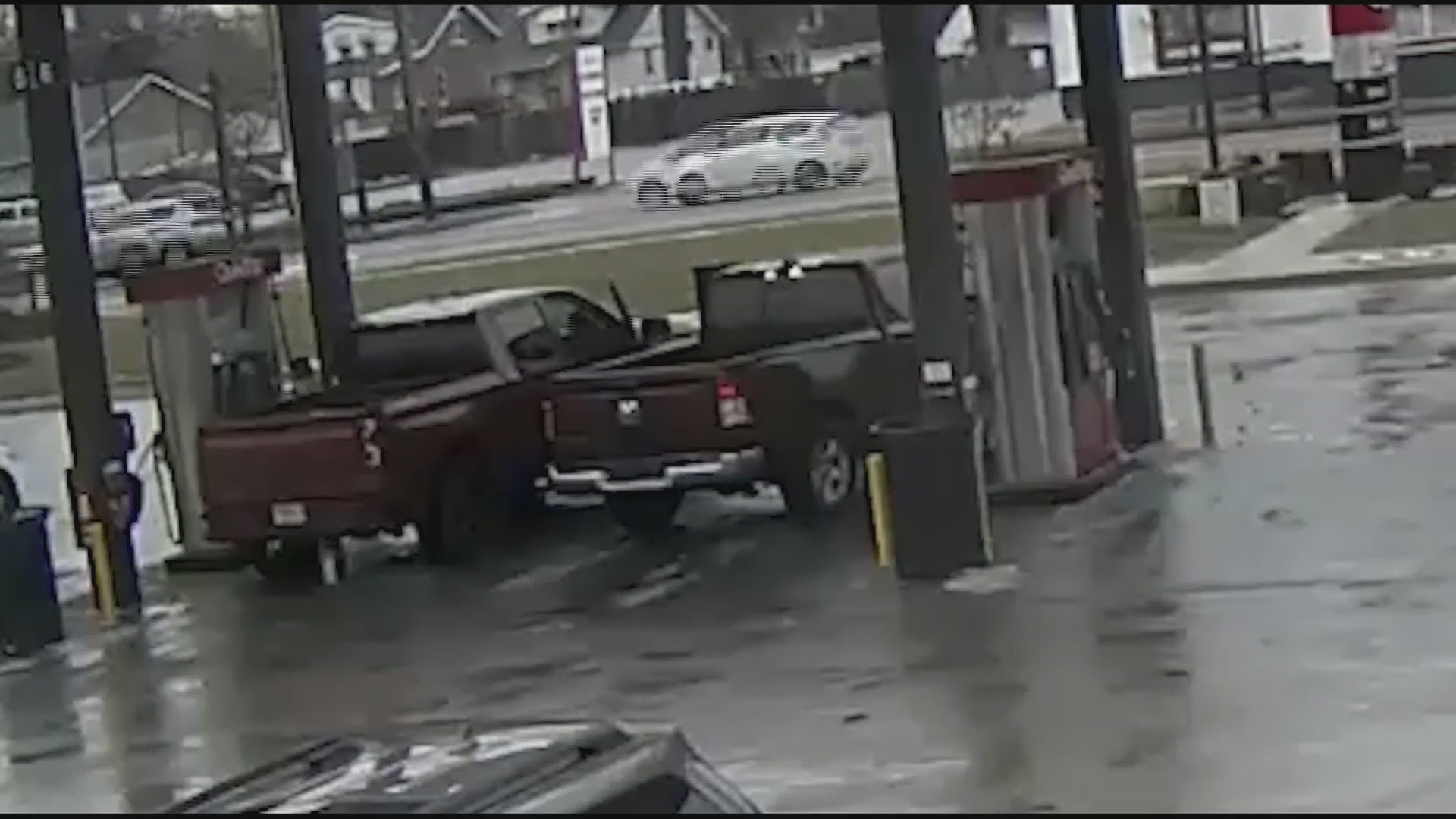 Dire warning from police after woman robbed and assaulted at gas pump ...