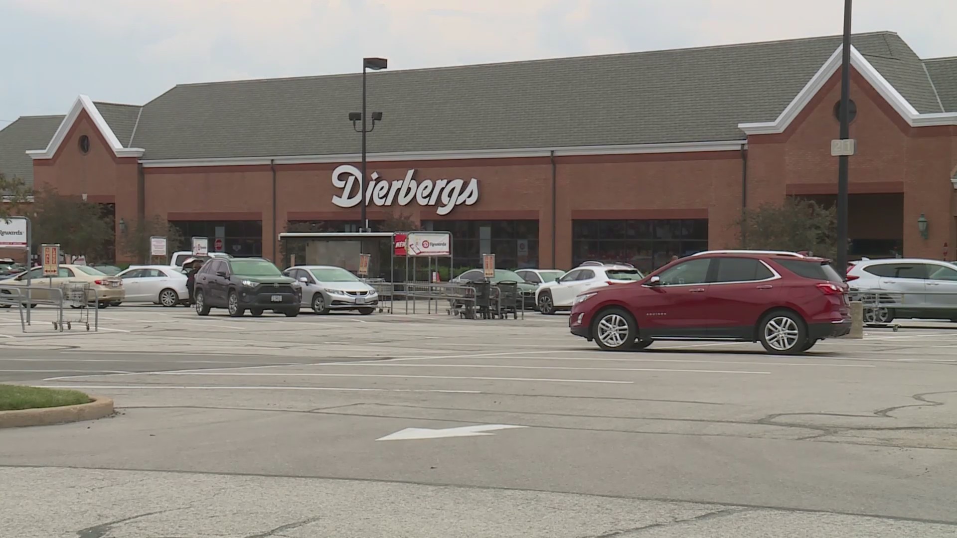 Road rage incident turns deadly in Chesterfield grocery store parking ...