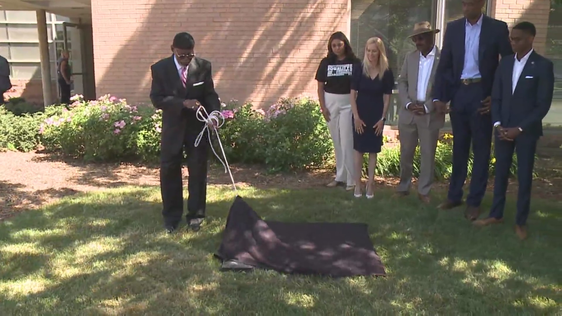 New marker dedicated at site of ’67 Cleveland Summit – Fox 8 Cleveland WJW