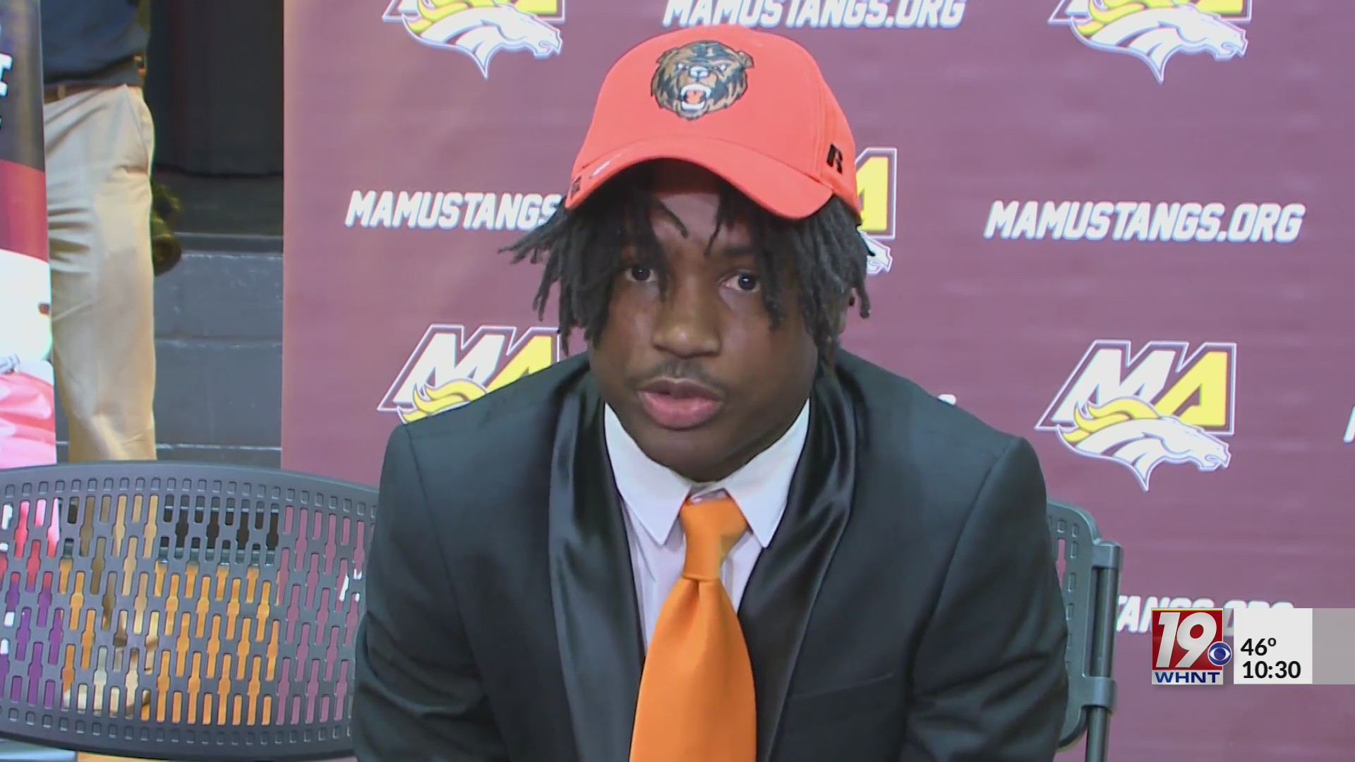 Chuck Moore signs football scholarship with Pikeville – WHNT.com