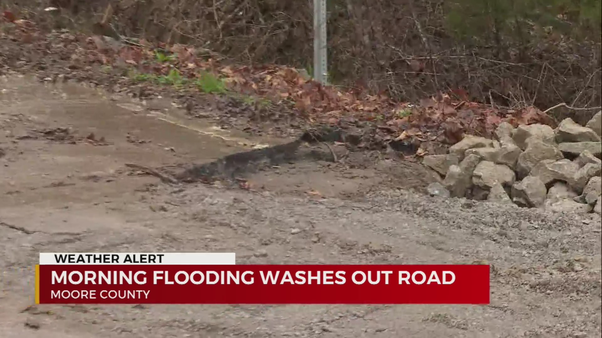 Morning flooding washes out road in Moore County – WKRN News 2