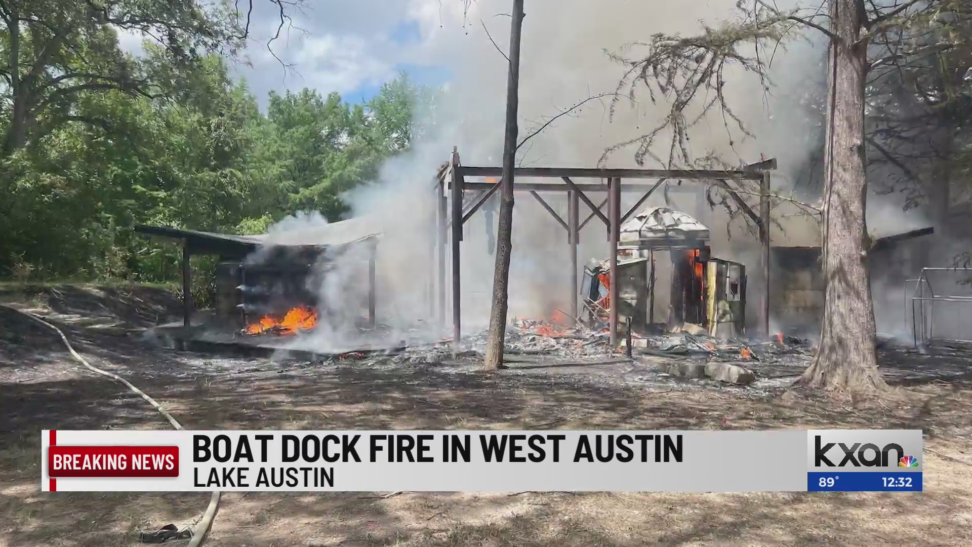 Fire crews respond to boat dock fire in northwest Austin – KXAN Austin
