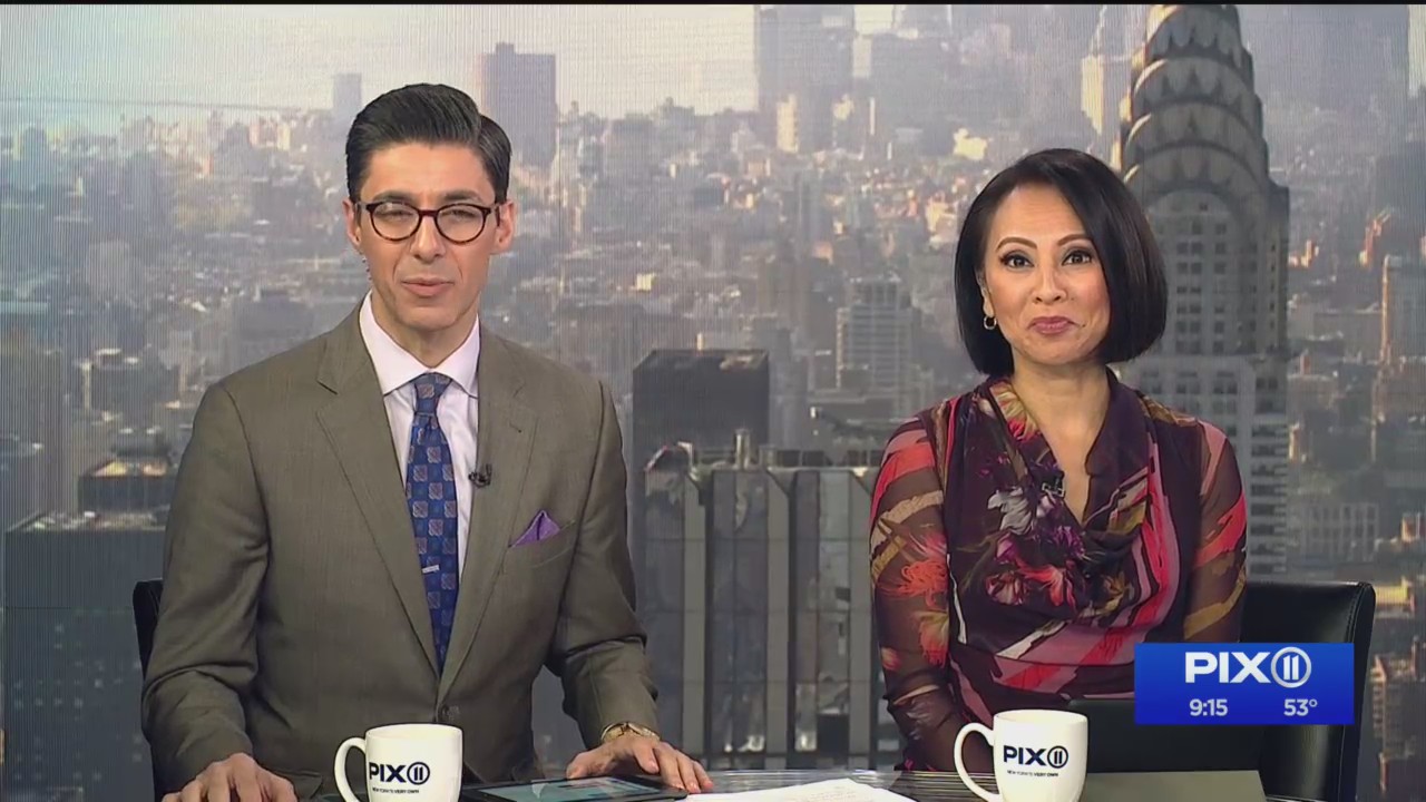 Comedian Kiki Yeung performs at 2022 NY Comedy Festival – PIX11