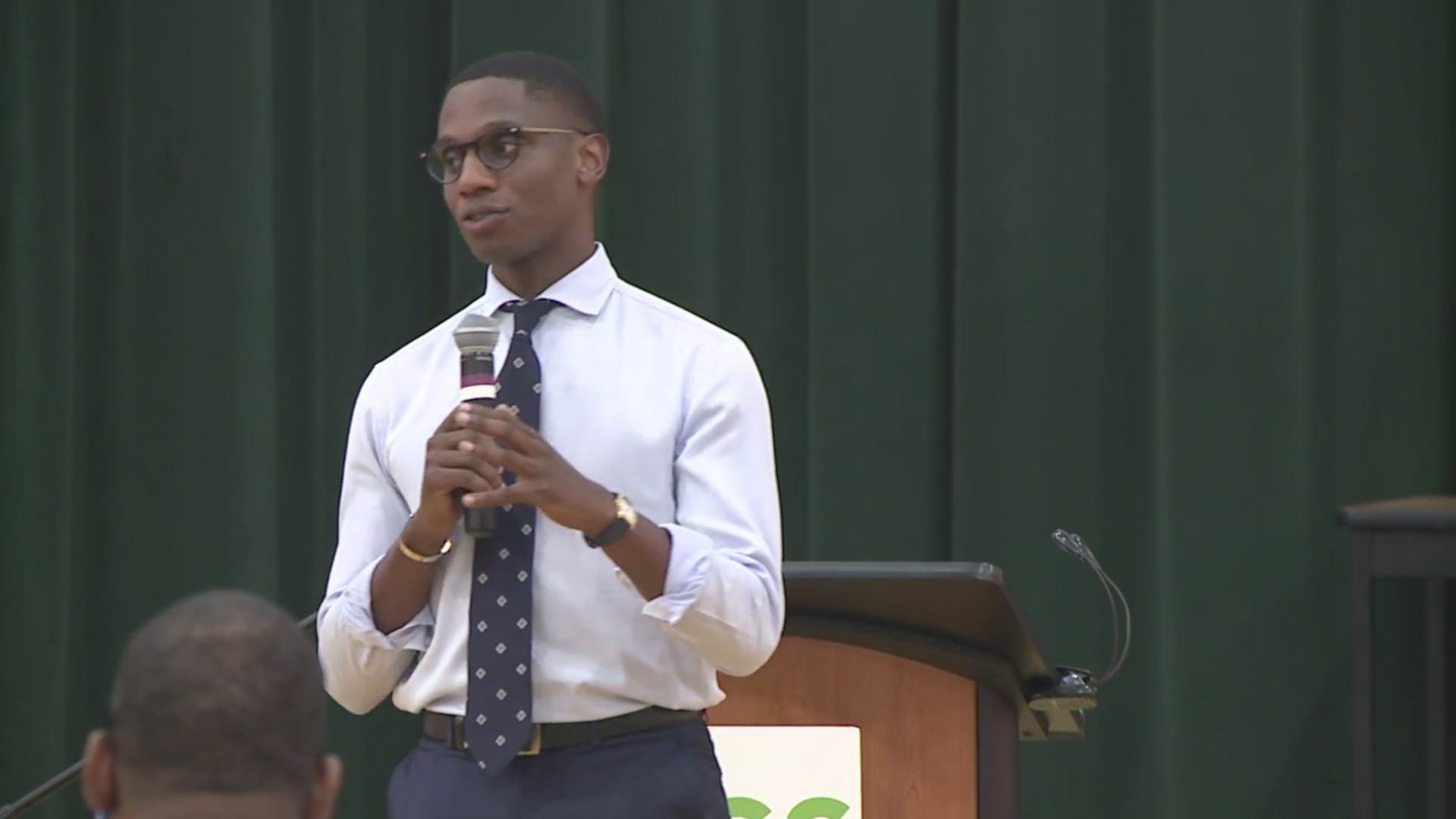 Cleveland mayor, city officials holds town hall meeting Tuesday – Fox 8 ...