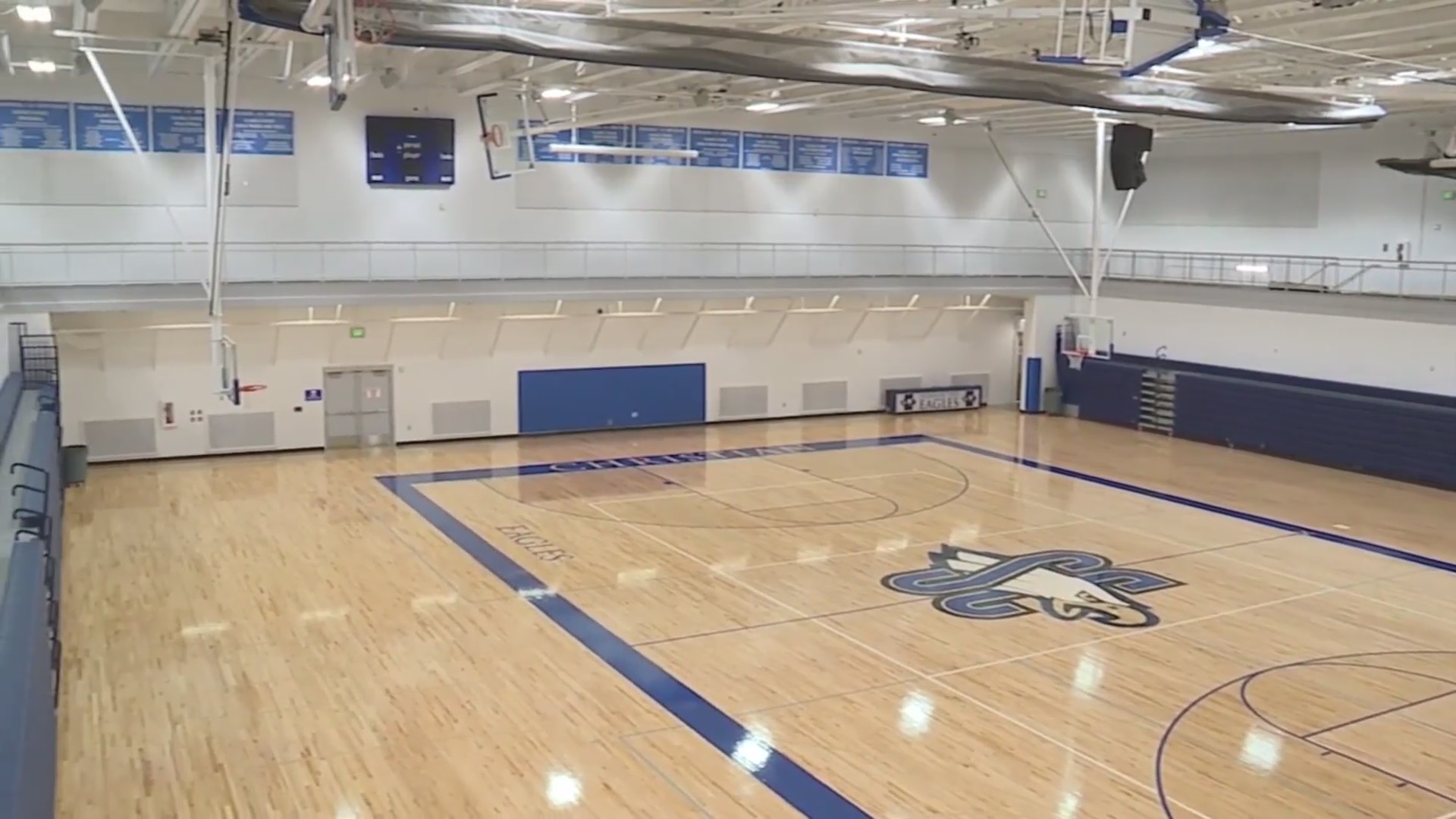 Summit Christian Academy unveils new, updated fieldhouse for students ...