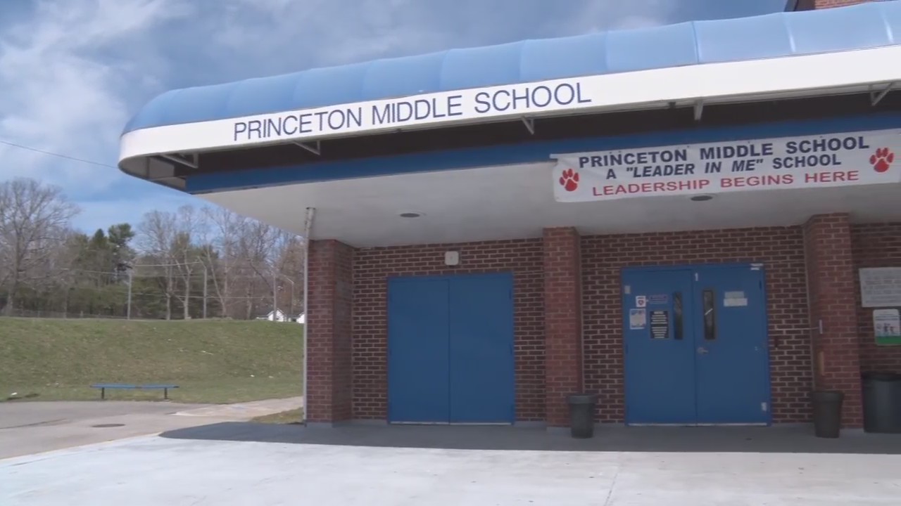 Princeton Middle School Student Wins a Spot at STEM Camp – WVNS