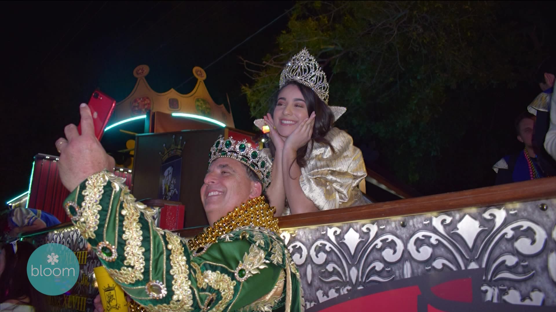 Window to the Weekend: The Krewe of Sant’ Yago Knight Parade – WFLA