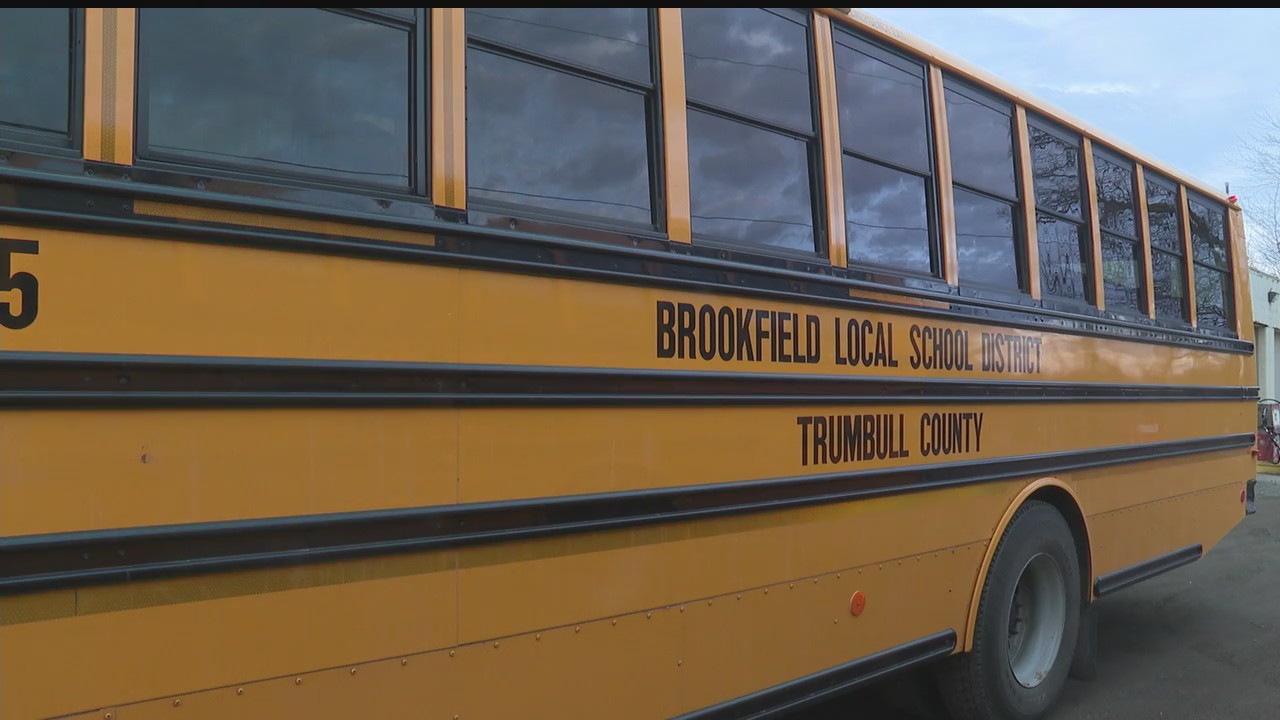 Brookfield pilot school for new stop arms on buses – WKBN.com