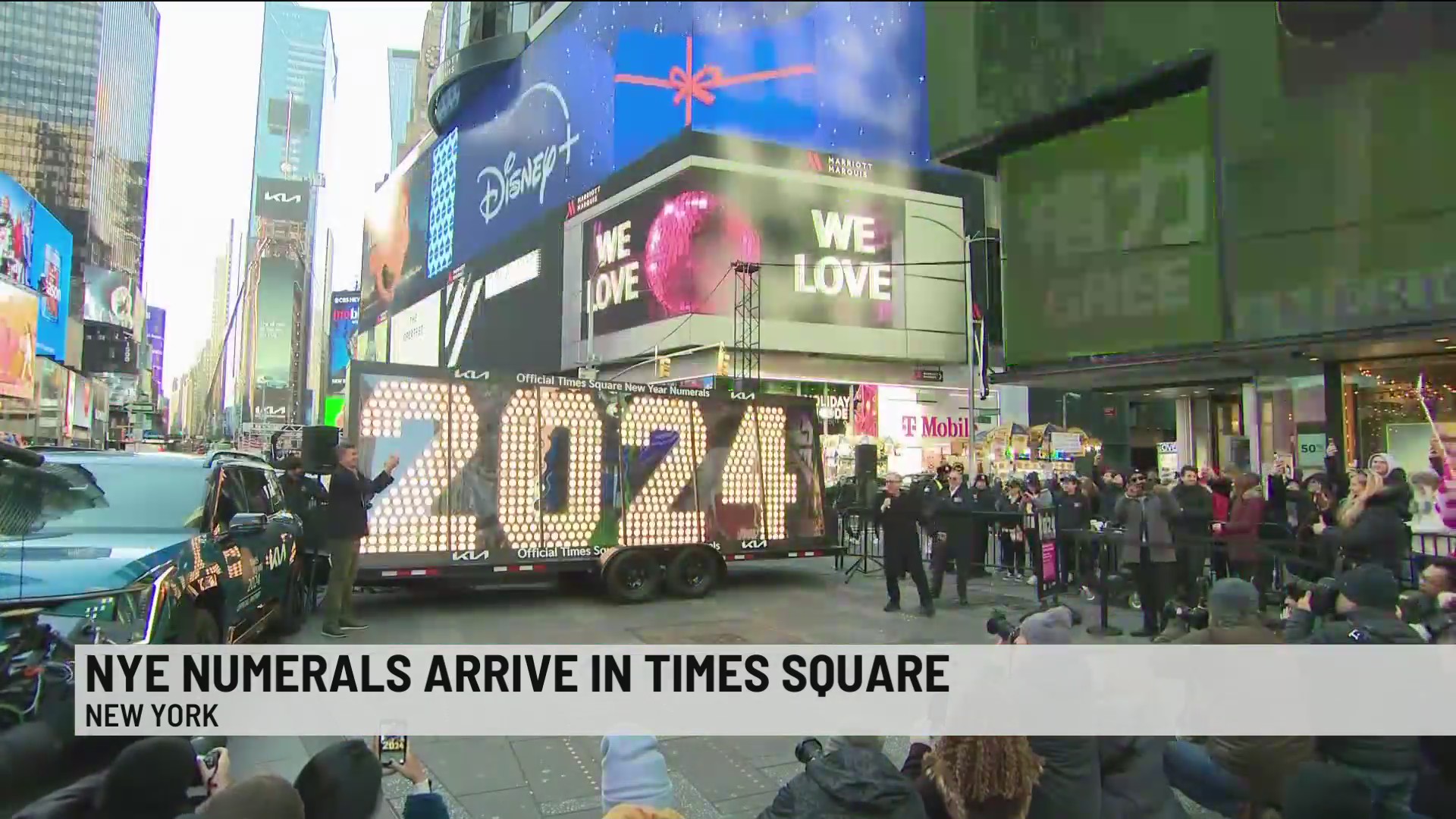 NYE numerals arrive in Times Square – WSPA 7NEWS