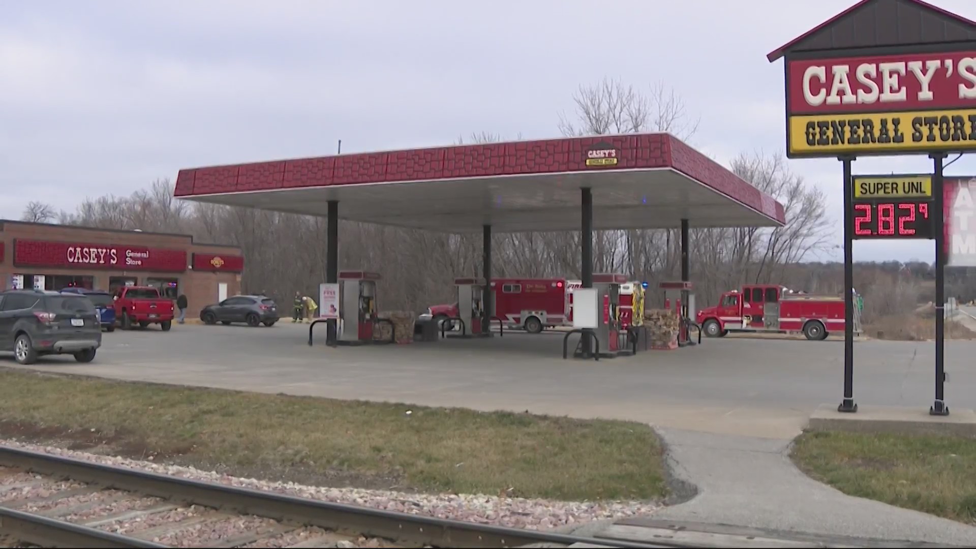 Arrest made after hit-and-run crash at Van Meter Casey’s – who13.com