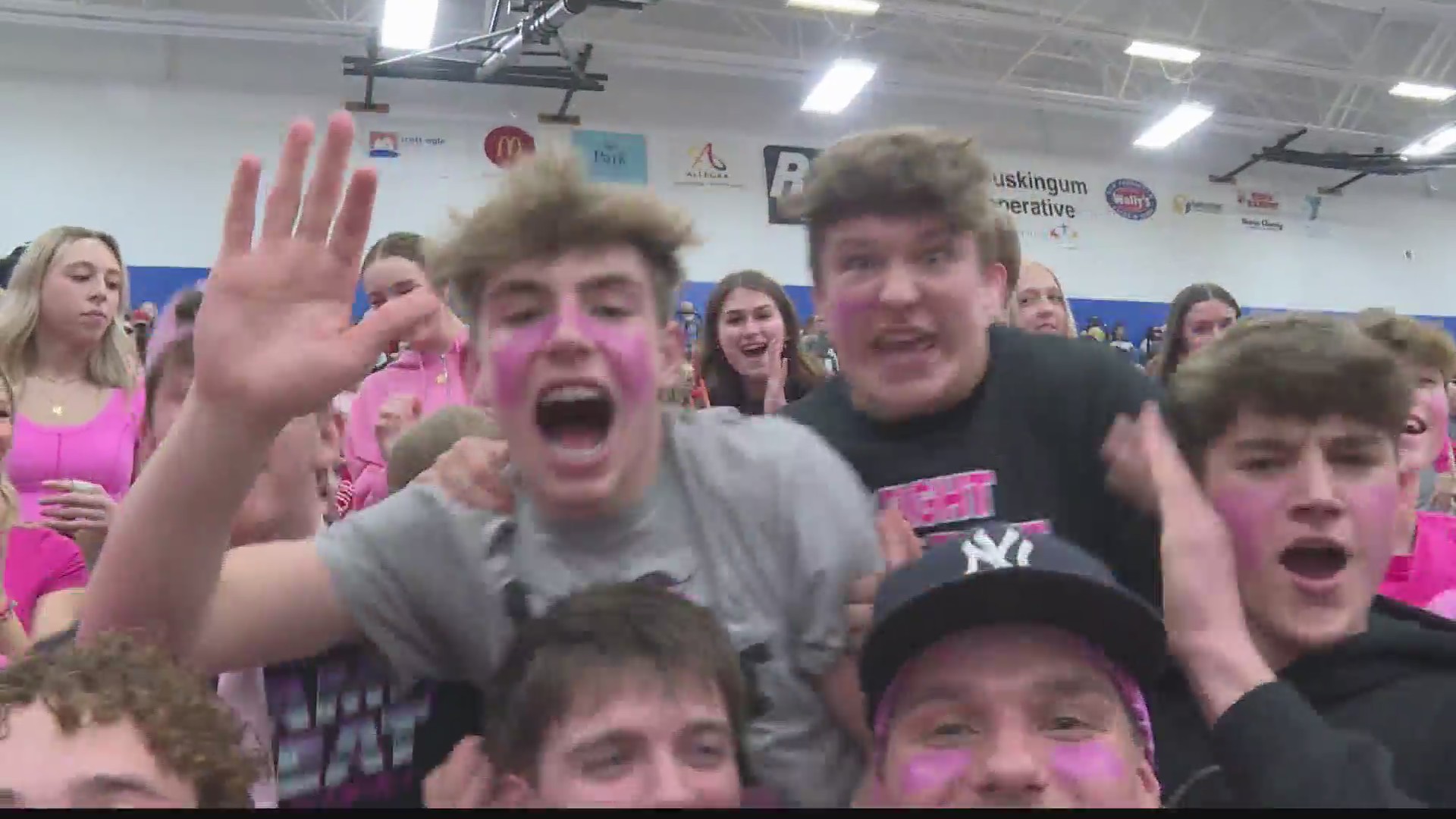 Red Devils Fall In District Semifinal – WTRF