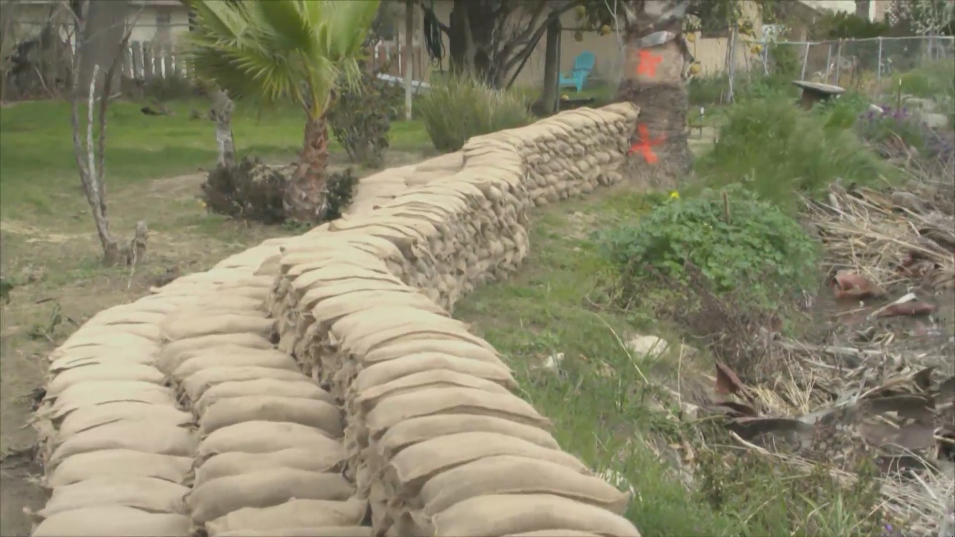 Fresno County continues flood preps in Firebaugh – CBS47 and KSEE24 ...