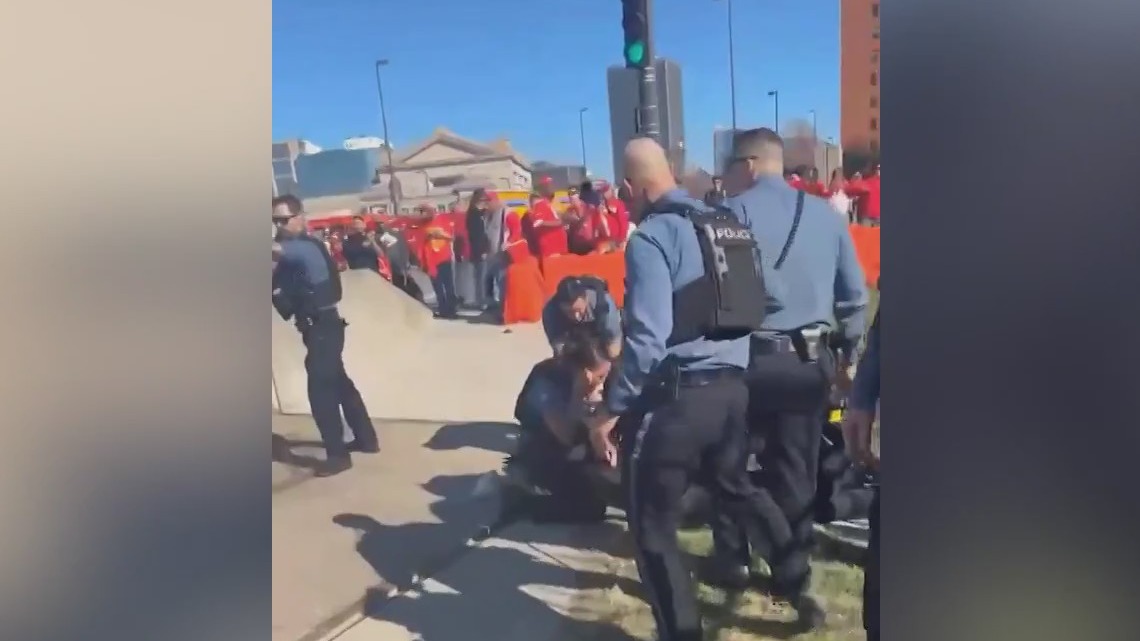 KC Chiefs parade shooting: 1 dead, 21 shot including 9 kids | Morning ...
