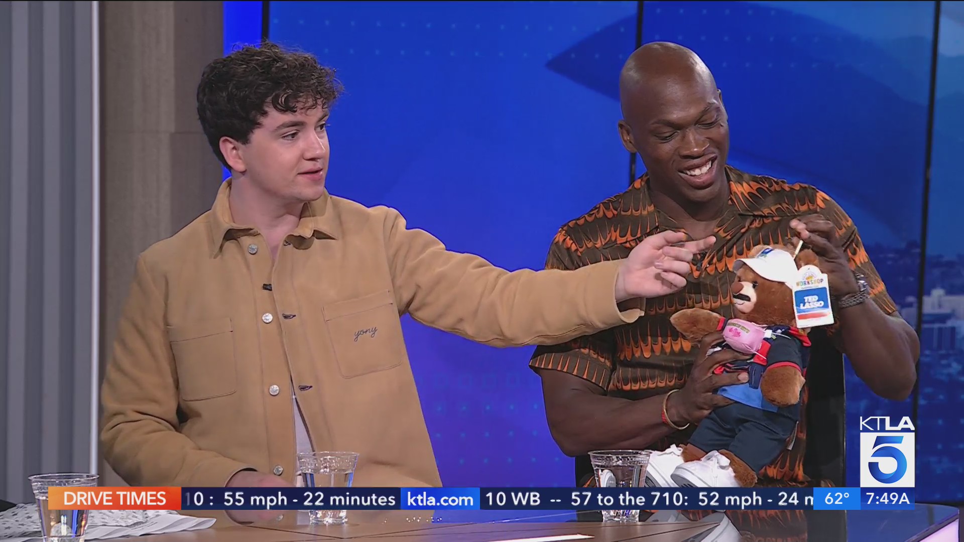 ‘Ted Lasso’ stars Moe Jeudy-Lamour and Charlie Hiscock chat about the ...