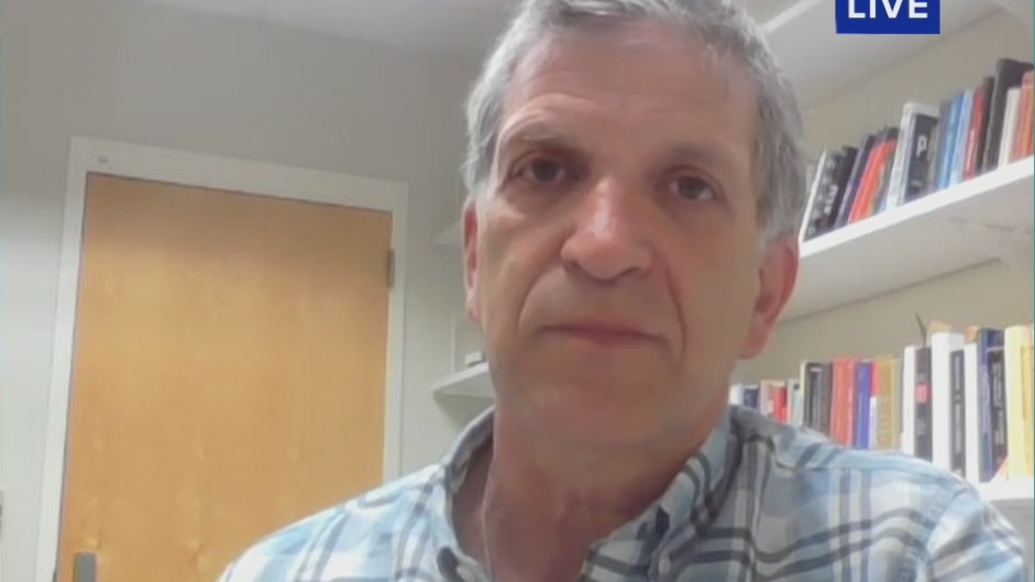 Jewish UC Irvine professor sleeps in office to protest antisemitism ...