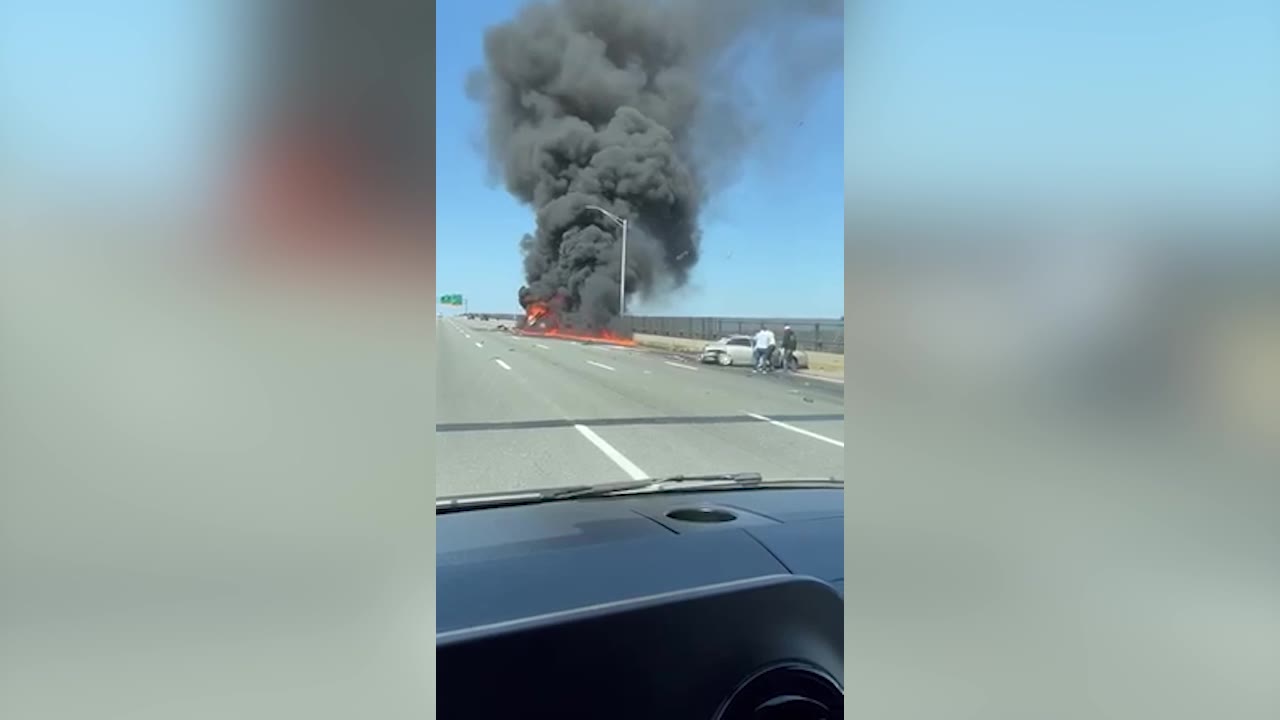 Passerby captures deadly tanker rollover fire on Gold Star Bridge ...