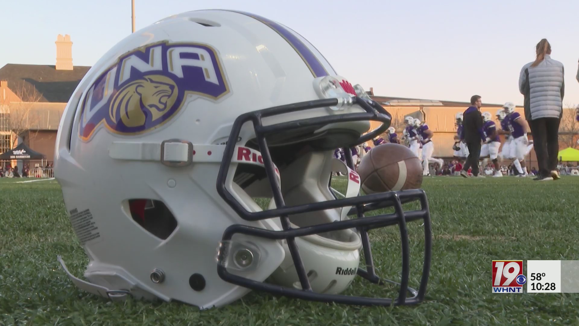 One-on-One with New UNA Football Head Coach Brent Dearmon – WHNT.com