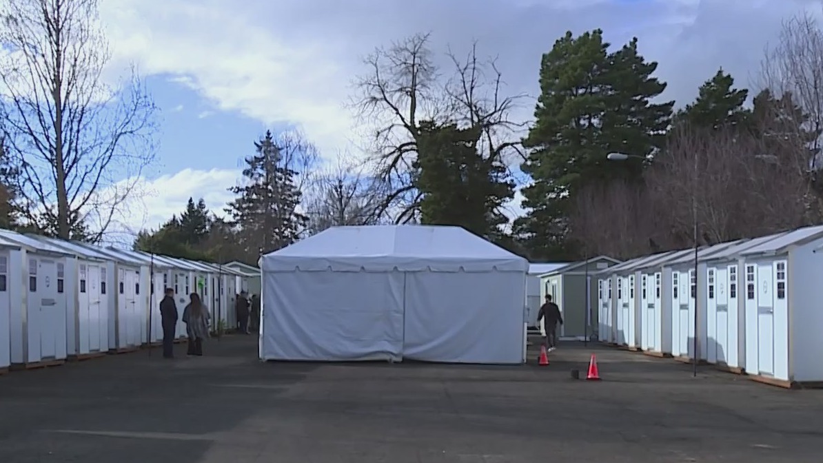 Neighborhood divided over Aloha’s first safe rest village – KOIN.com