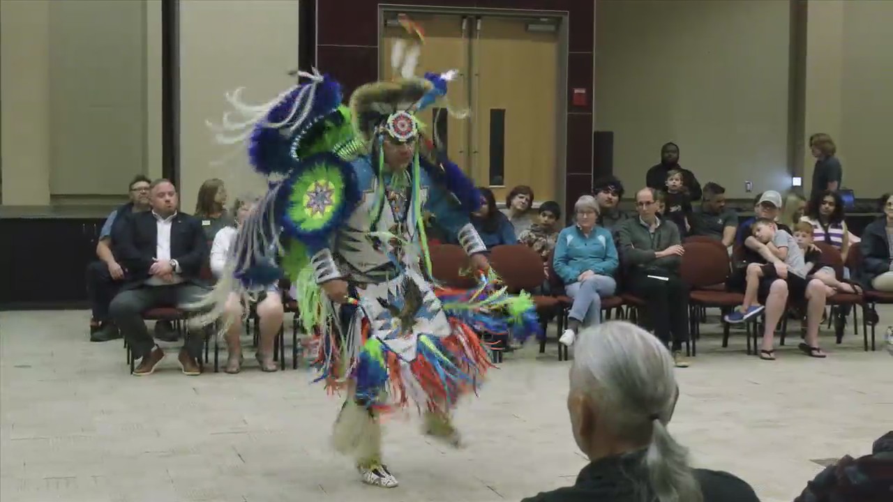 Native American dancer performs at FSU Panama City – mypanhandle.com