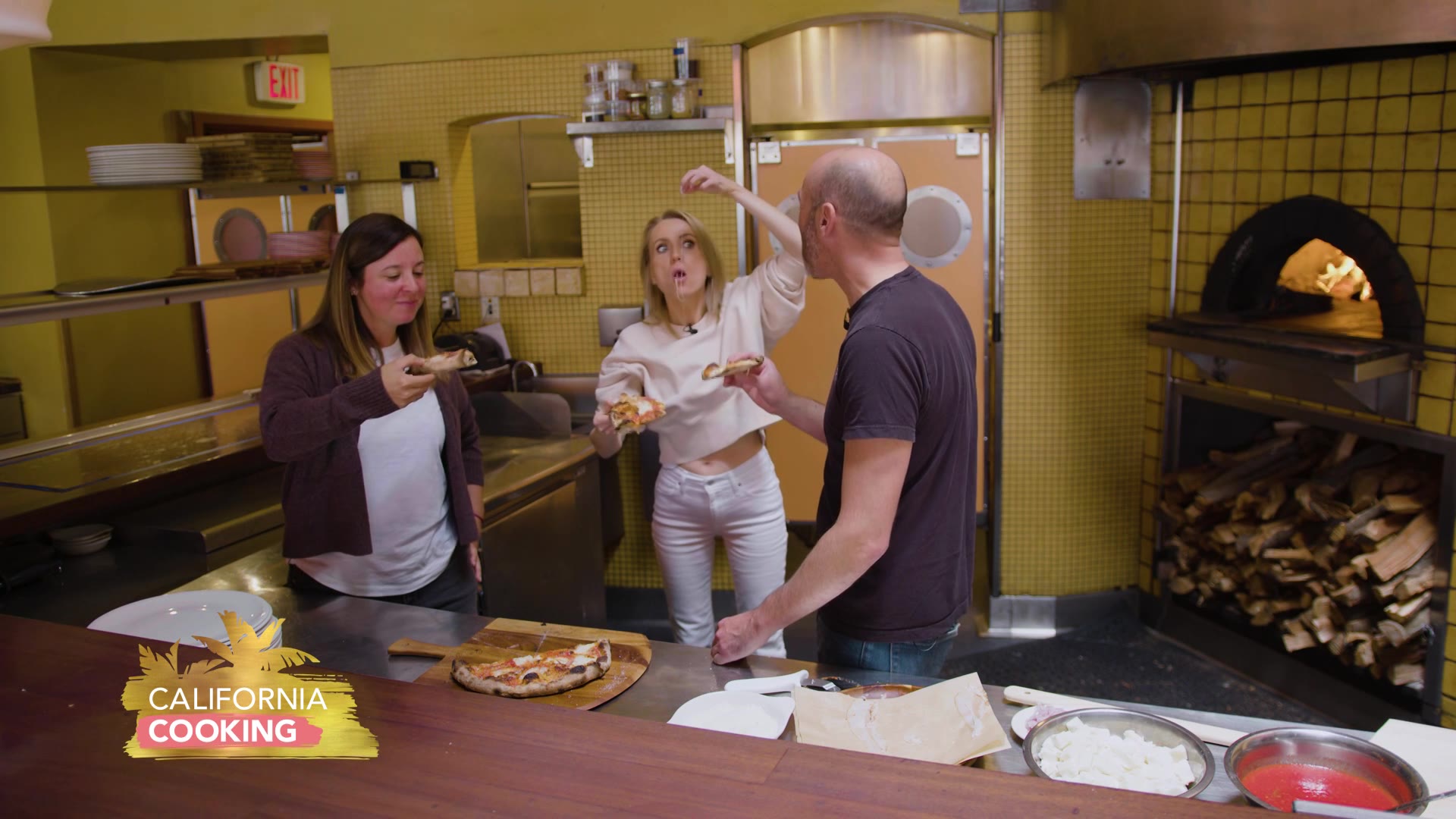 Meet the authors of ‘The Joy of Pizza’ – KTLA