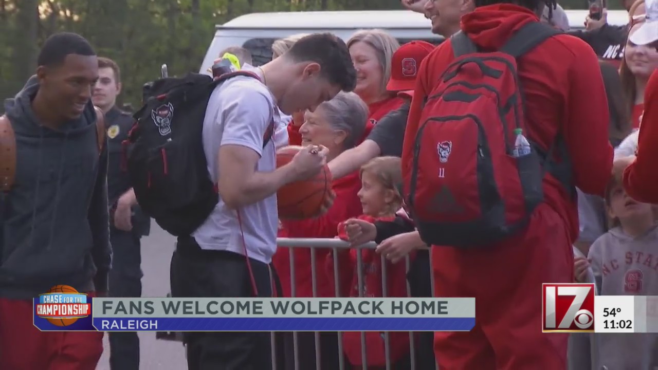 Excited fans greet NC State men’s Final Four team in Raleigh – FOX8 WGHP